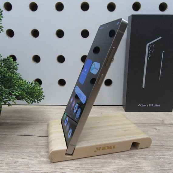 Galaxy S25 Ultra 256GB Titanium Black karcmentes –garancia 2028.11.05